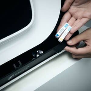 ES 800 and ES 800M Edging Systems - Essilor Instruments USA