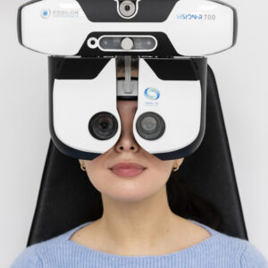 Vision-R 700 Refraction System - Essilor Instruments USA