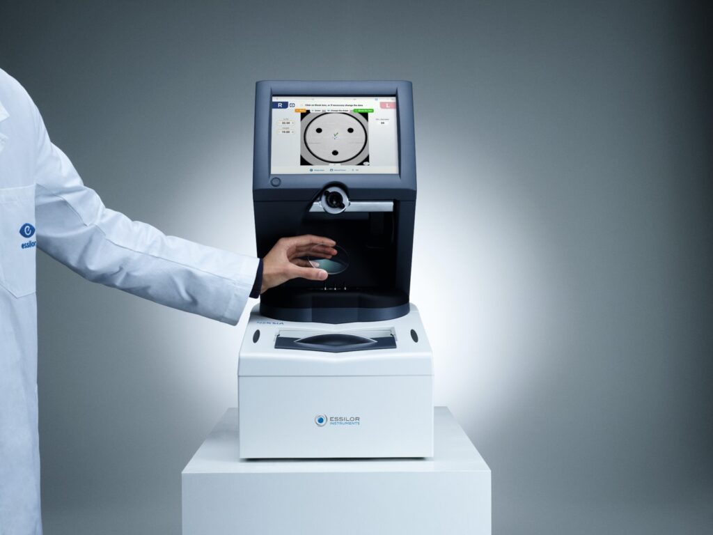 Neksia Series - Essilor Instruments USA