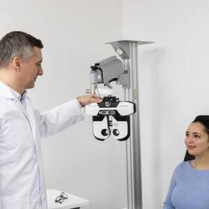 Vision-R 700 Refraction System - Essilor Instruments USA